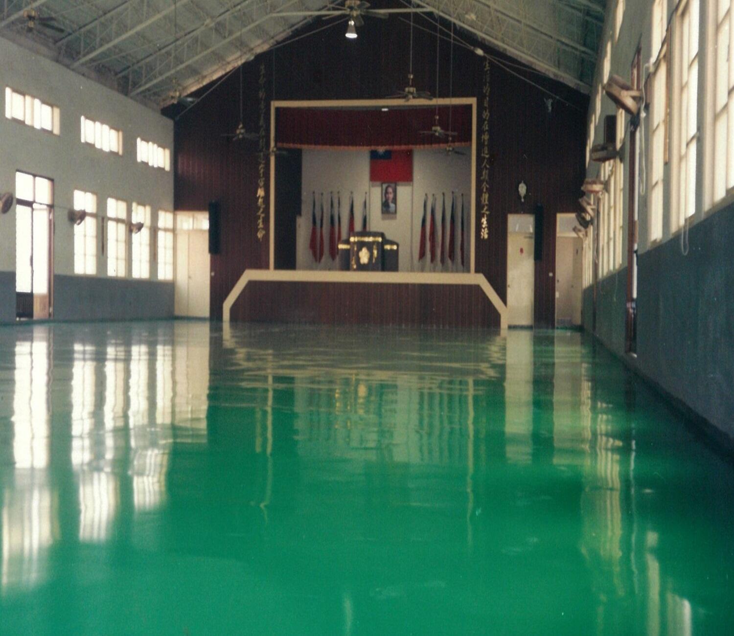 Polyurethane floor material - Johnson Fine Chemical Co., Ltd.